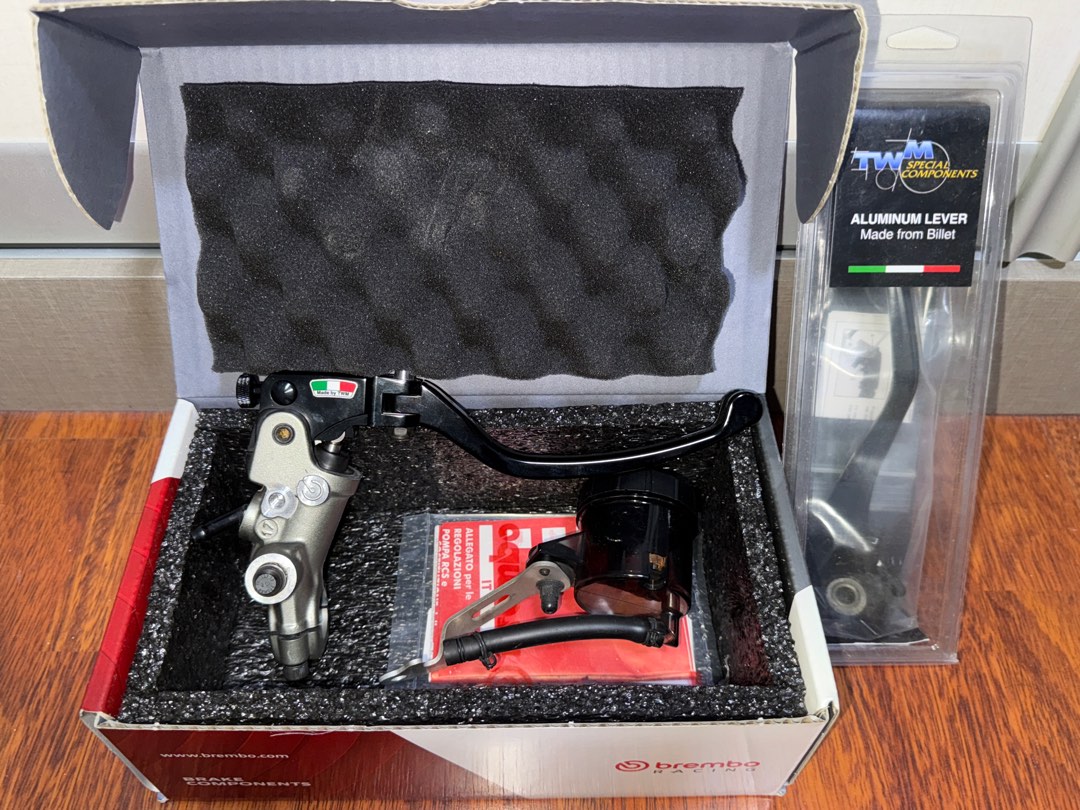 Brembo brake master cylinder + TWM lever, Motorcycles, Motorcycle ...