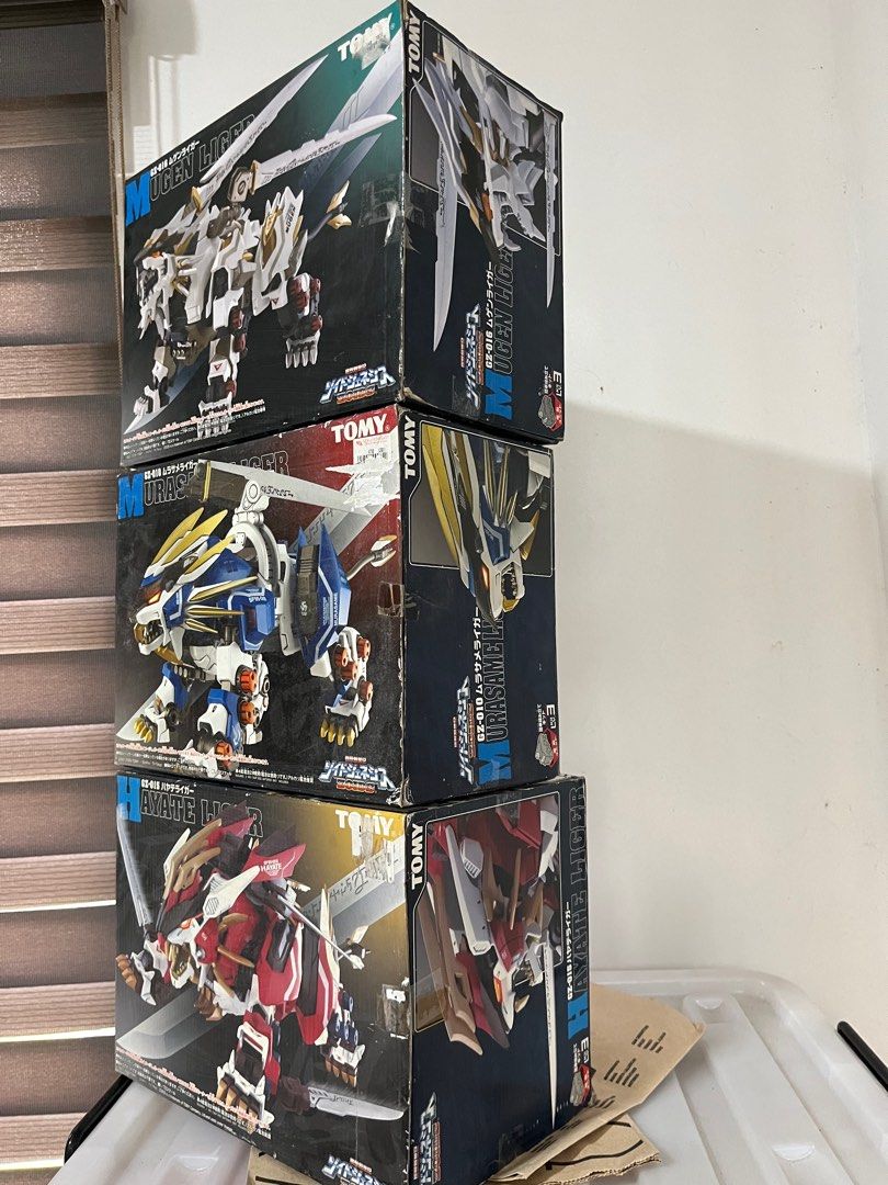 Zoids Set by TOMY Mugen Liger, Hayate Liger, Murusame Liger (all built ...