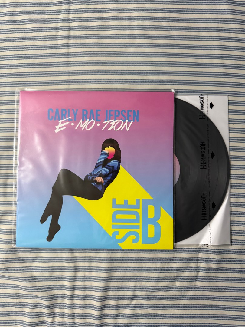 Carly Rae Jepsen Emotion Side B Vinyl, Hobbies & Toys, Music & Media ...