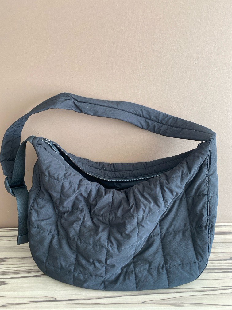 COS 18x11 size Quilted Messenger Bag, Men's Fashion, Bags, Sling Bags ...