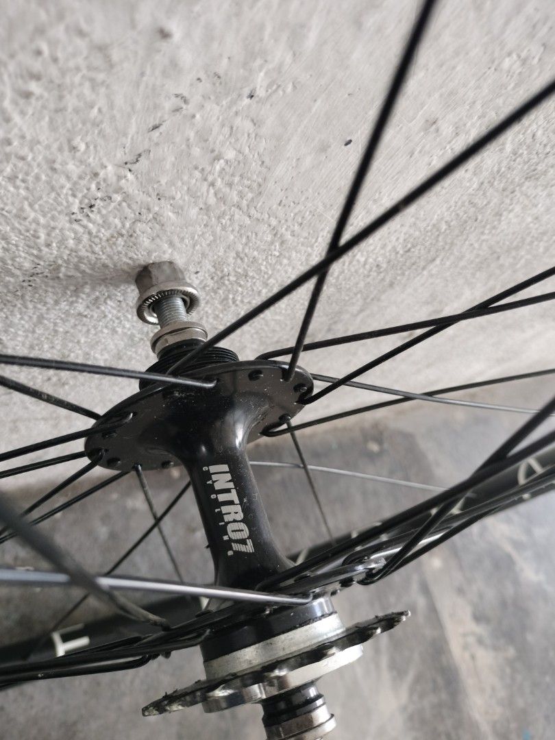 H PLUS SON THE HYDRA HUB INTRO7 Wheelset Fixie / Fixed Gear, Sports ...