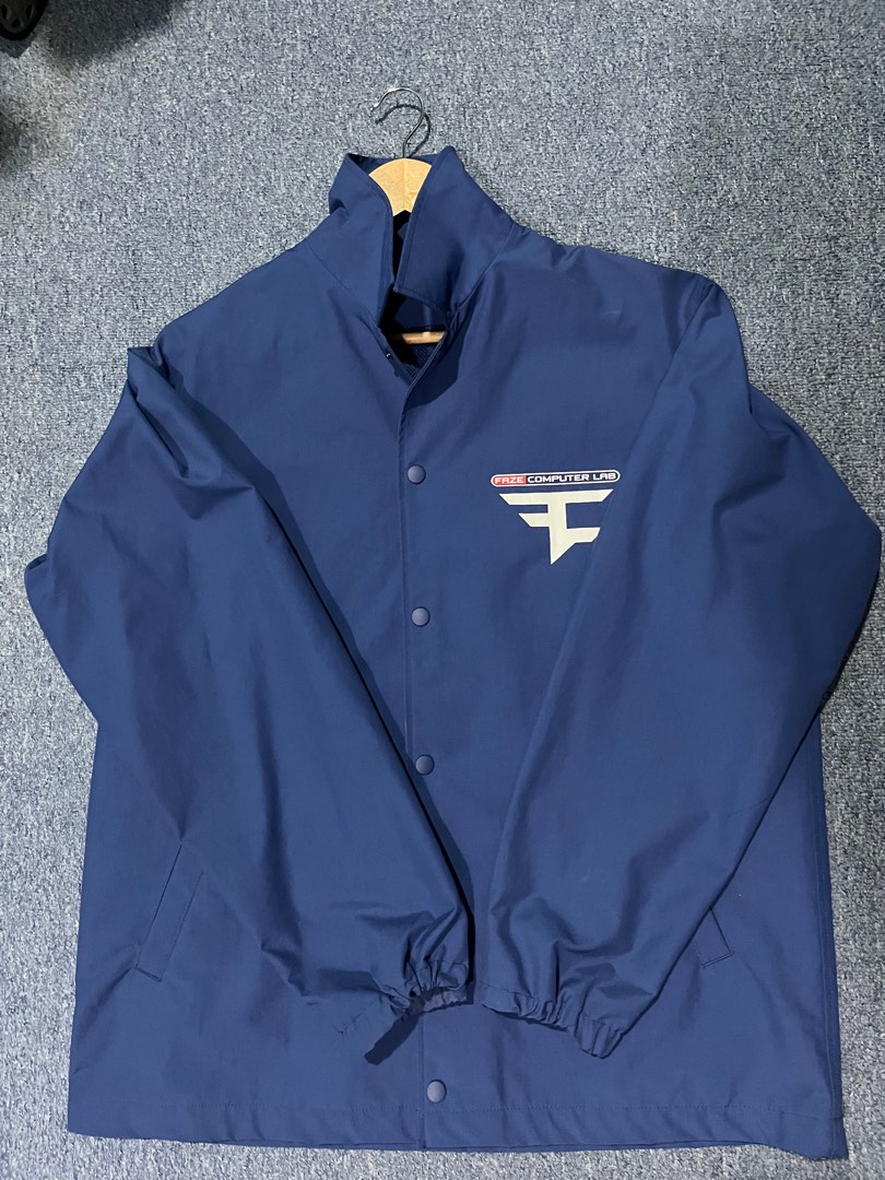 Jacket UNIQLO Collab FAZE CLAN, Men's Fashion, Tops & Sets, Tshirts ...