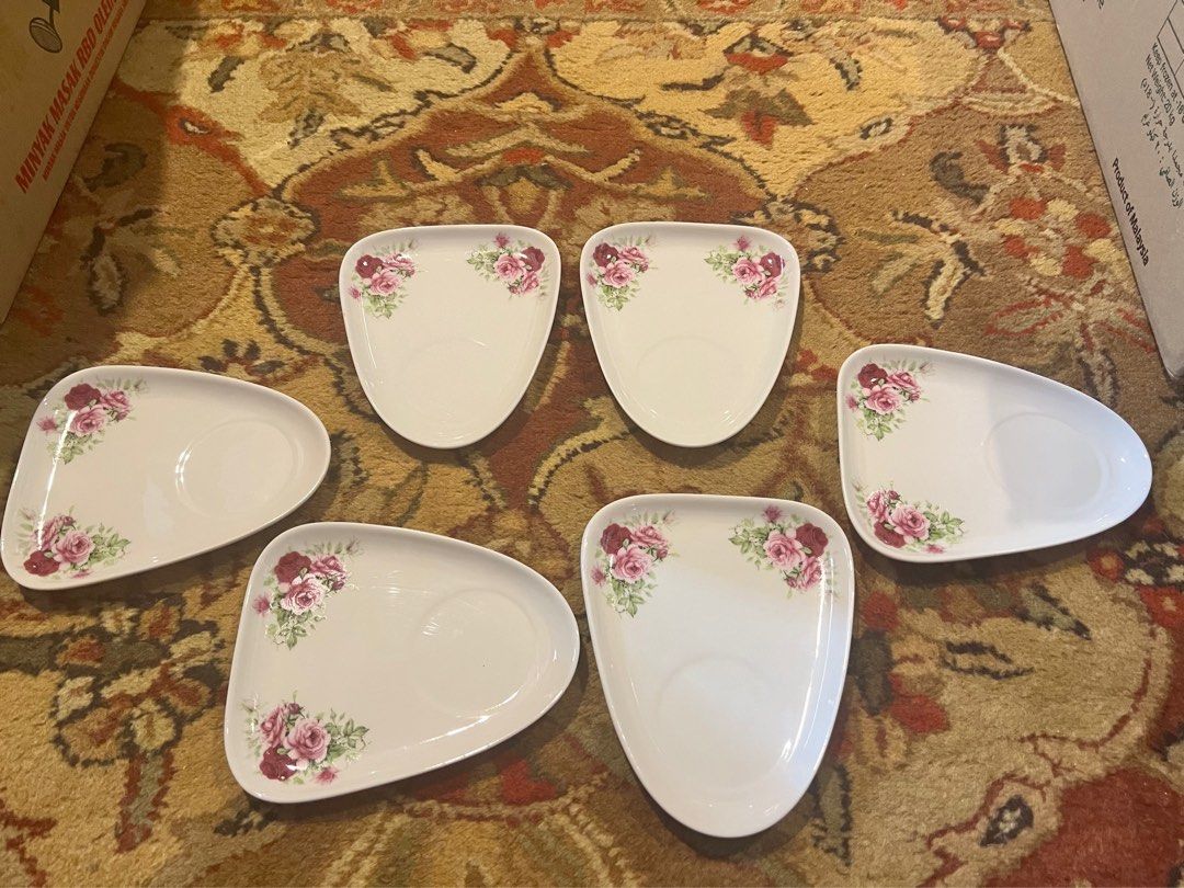 Japan Cake Plates (x6), Furniture & Home Living, Kitchenware ...