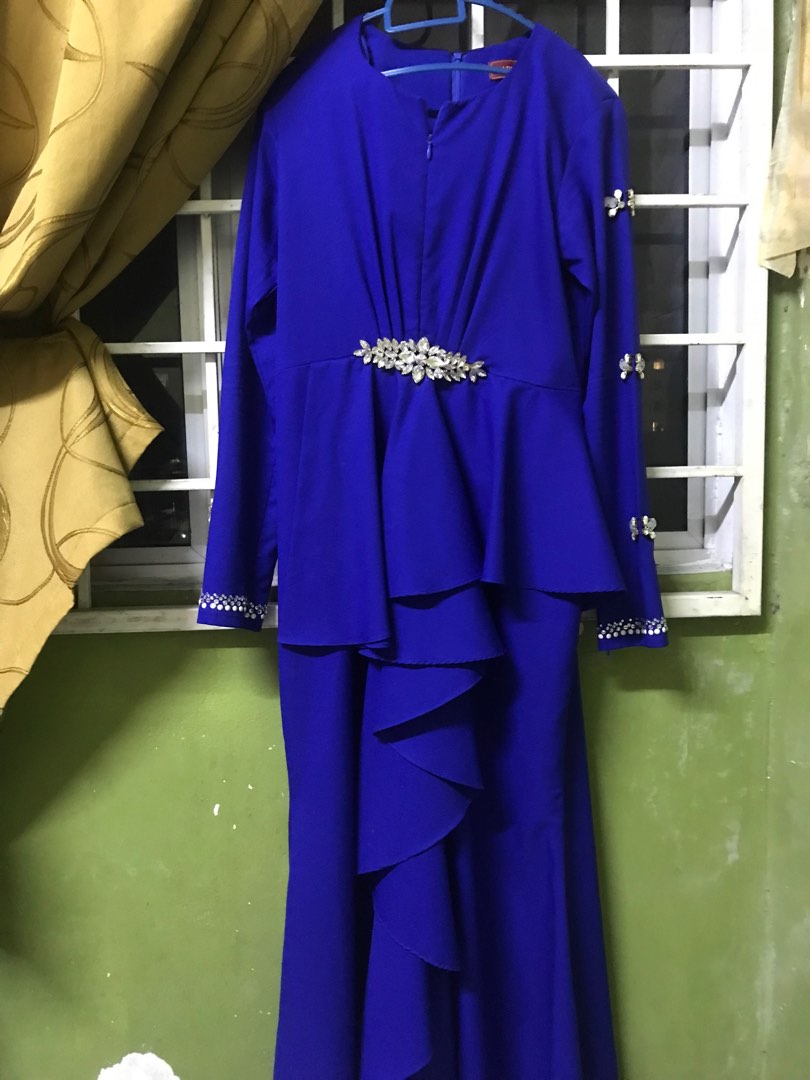 Minaz Royal blue, Babies & Kids, Babies & Kids Fashion on Carousell
