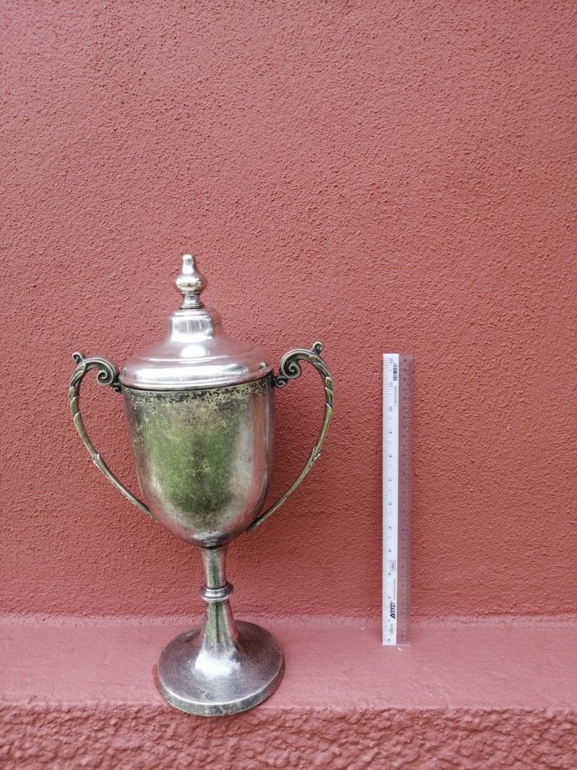 Piala Tembaga Saiz Besar, Hobbies & Toys, Collectibles & Memorabilia ...