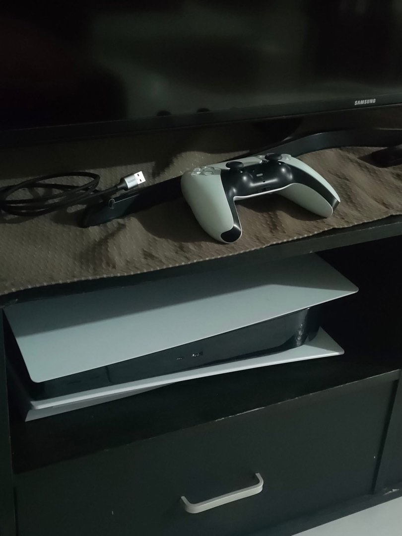 PS5 DISC EDITION (COMPLETE WITH BOX AND RECEIPT), Video Gaming, Video ...