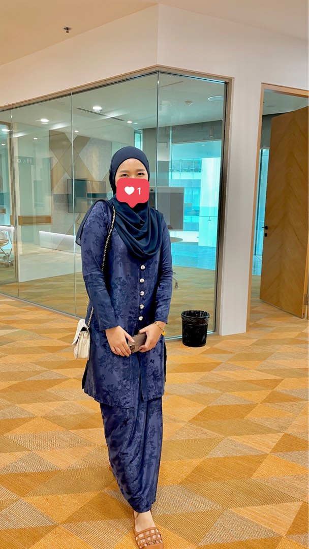 Rayyan Haya Kaseh Kurung Navy Blue, Women's Fashion, Muslimah Fashion, Baju Kurung & sets on ...