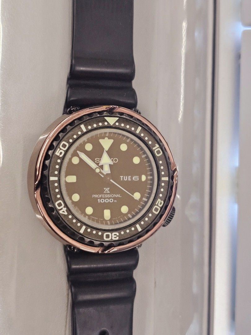 S23627J1 Seiko Emperor Tuna 1000m Quartz Diver Watch Limited Edition ...