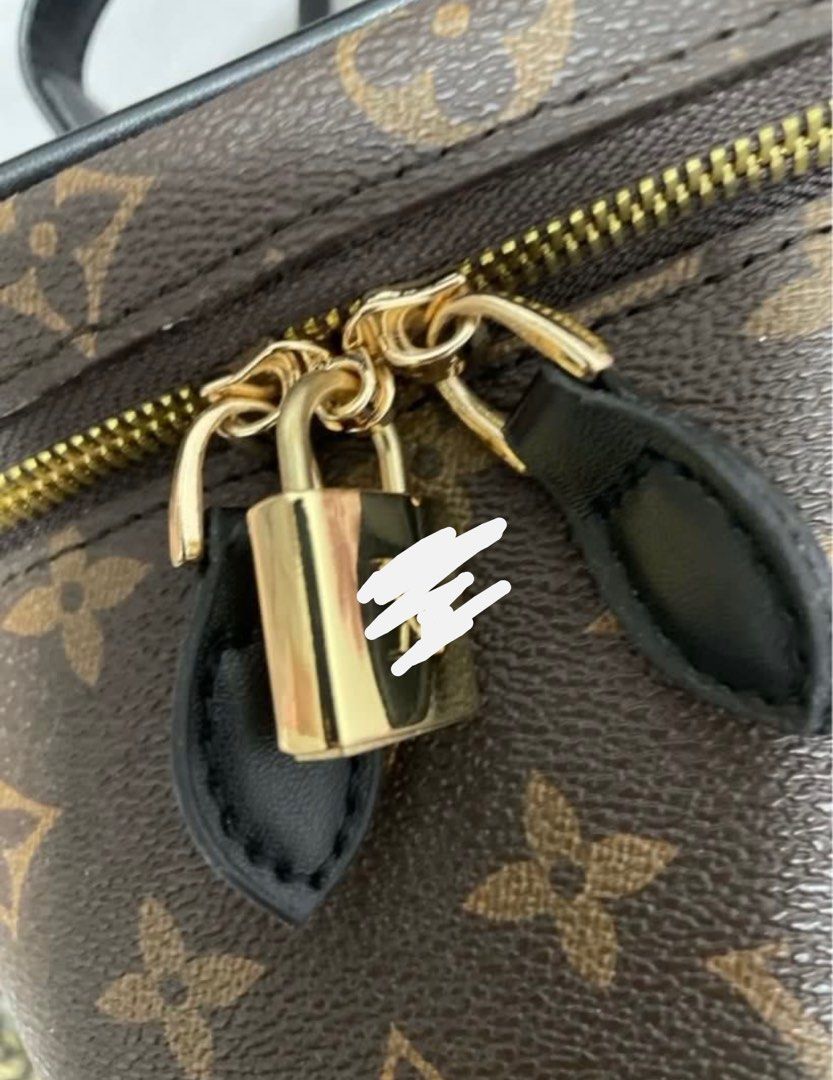 Vanity bag + lock + chain + key + magnetic L V box + dust bag ...