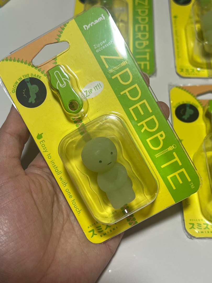 Smiski Zipper Bite (ON HAND AND BRAND NEW), Hobbies & Toys, Toys ...