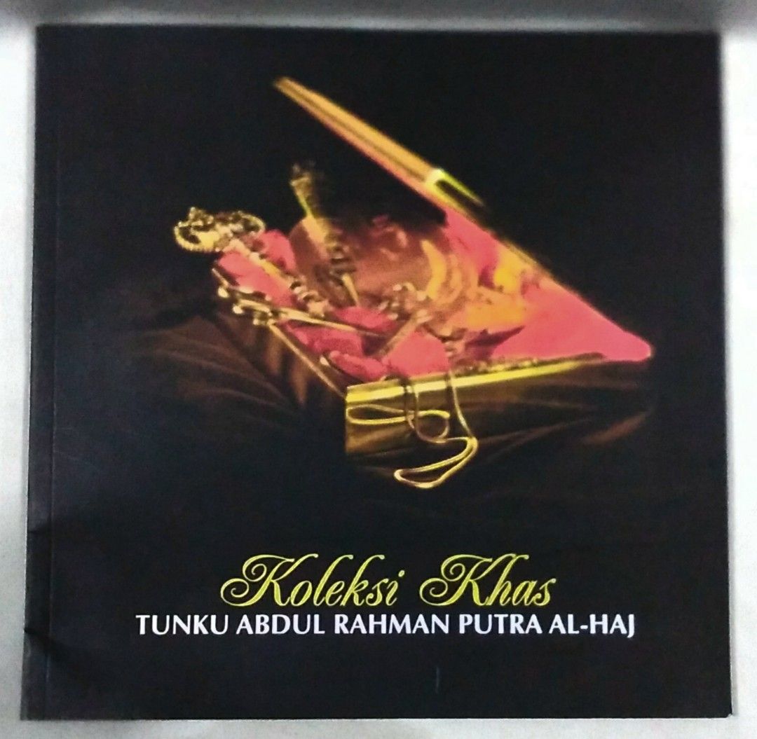 Softcover book - Koleksi khas Tunku Abdul Rahman Putra Al-Haj., Hobbies ...