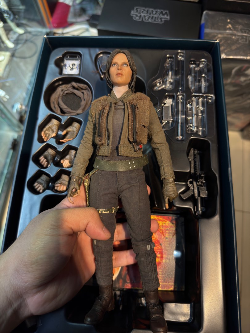 Star wars hot toys jyn erso bib, Hobbies & Toys, Toys & Games on Carousell