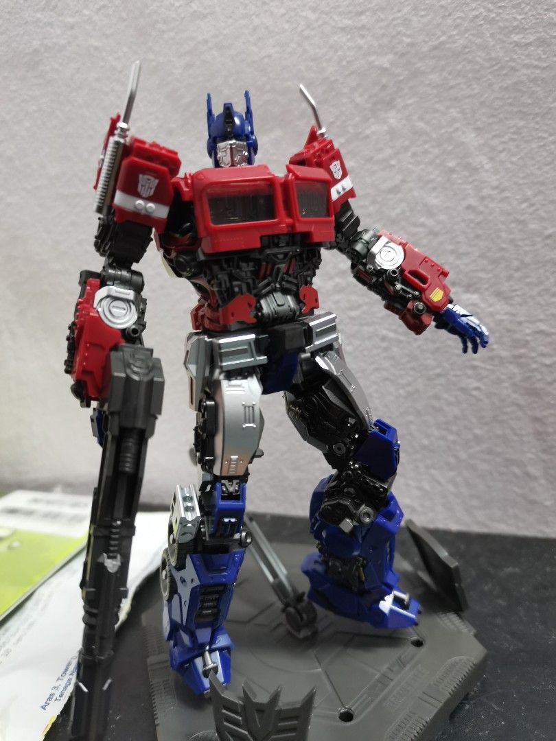 Trumpeter Optimus Prime, Hobbies & Toys, Toys & Games on Carousell