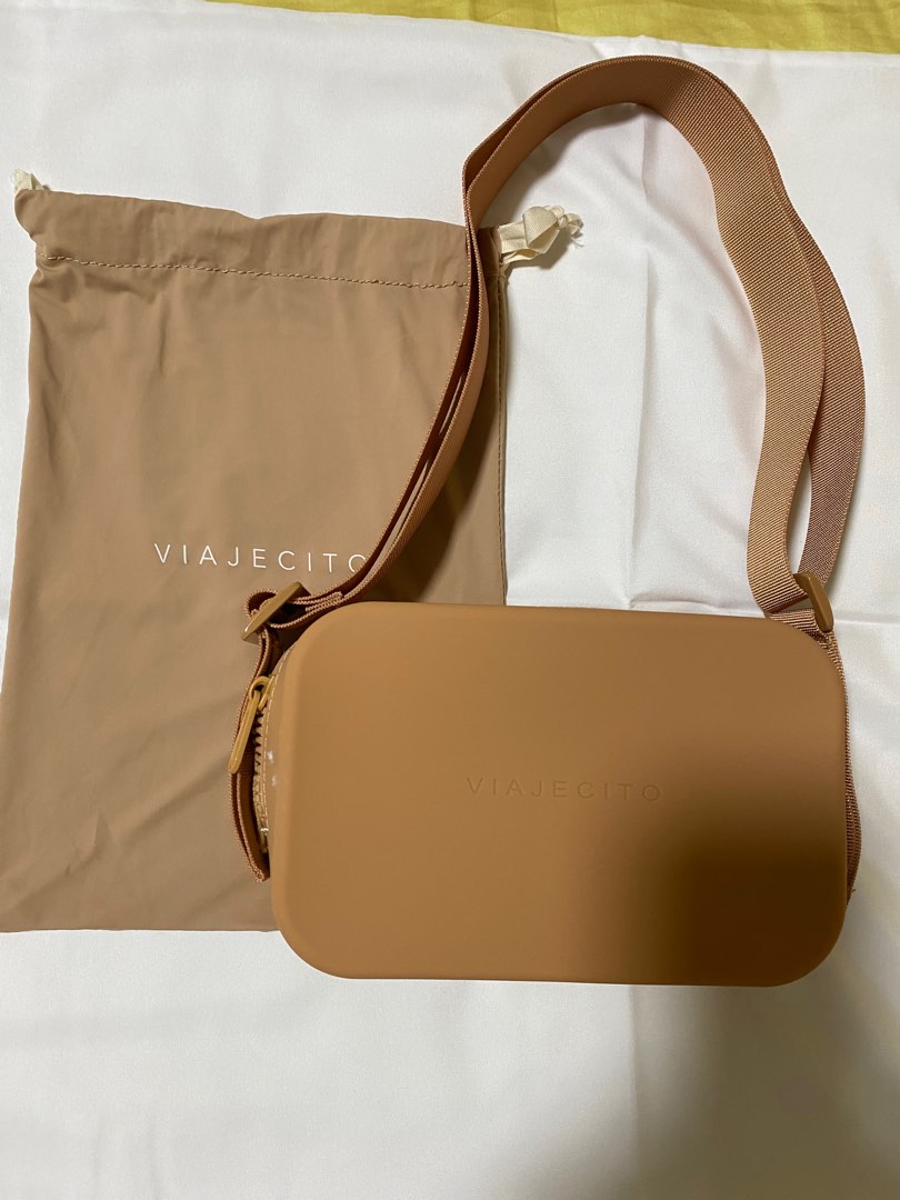 Viajecito splashproof bag in classic tan set, Women's Fashion, Bags ...