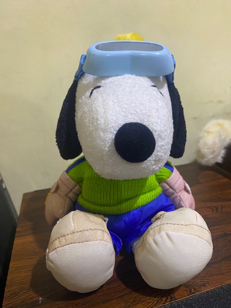 Vintage 1990 McDo Snoopy, Hobbies & Toys, Toys & Games on Carousell