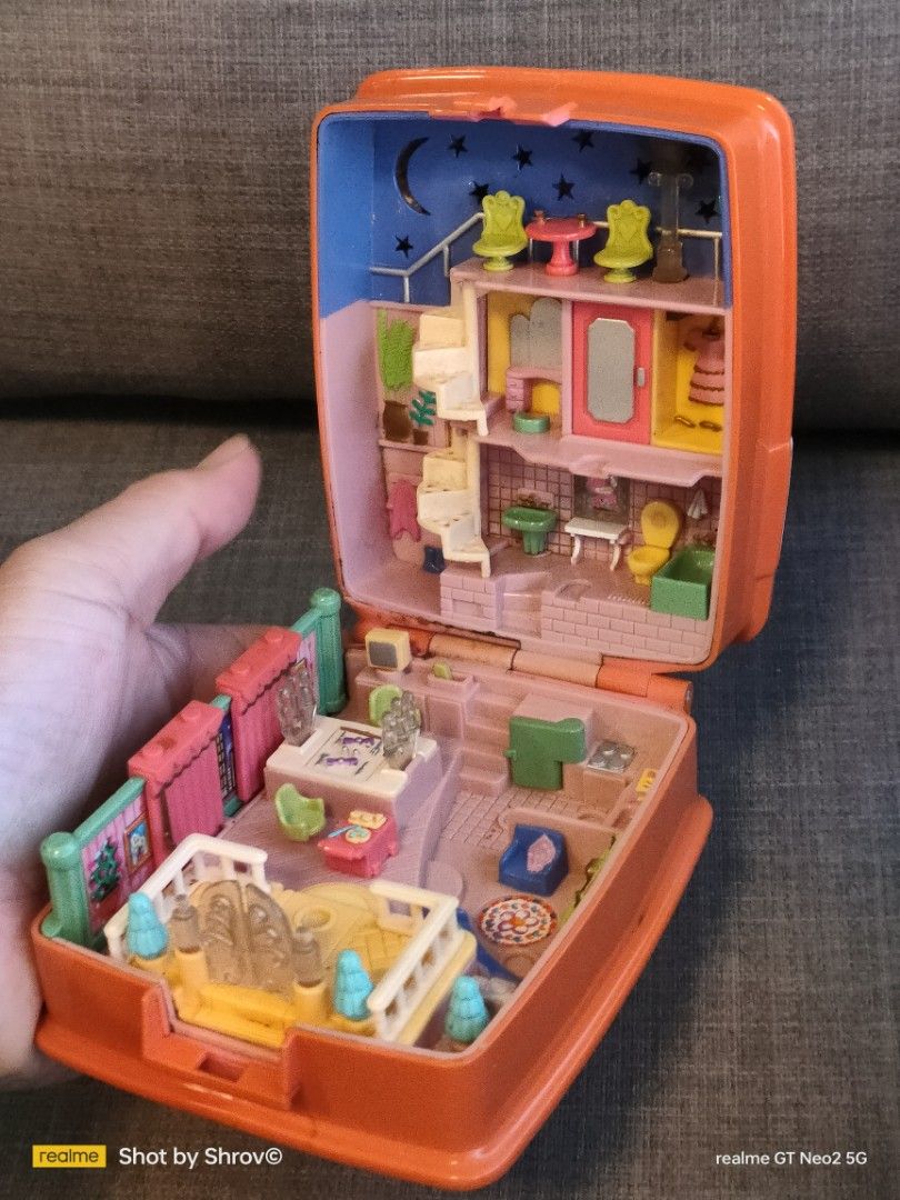 Vintage 1994 Bluebird Polly Pocket - STARBRIGHT DINNER PARTY, Hobbies ...