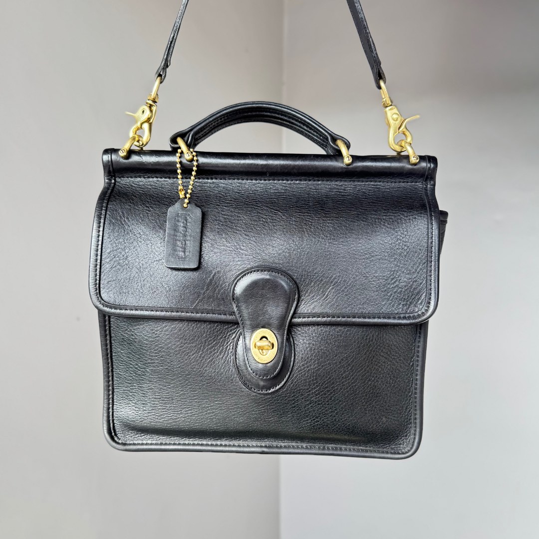 vintage coach willis 9927 for sale, Luxury, Bags & Wallets on Carousell