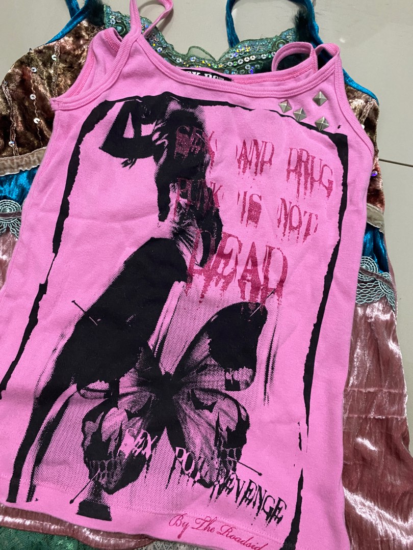 Y2k Sex Pot Revenge vintage top, Women's Fashion, Tops, Sleeveless on ...