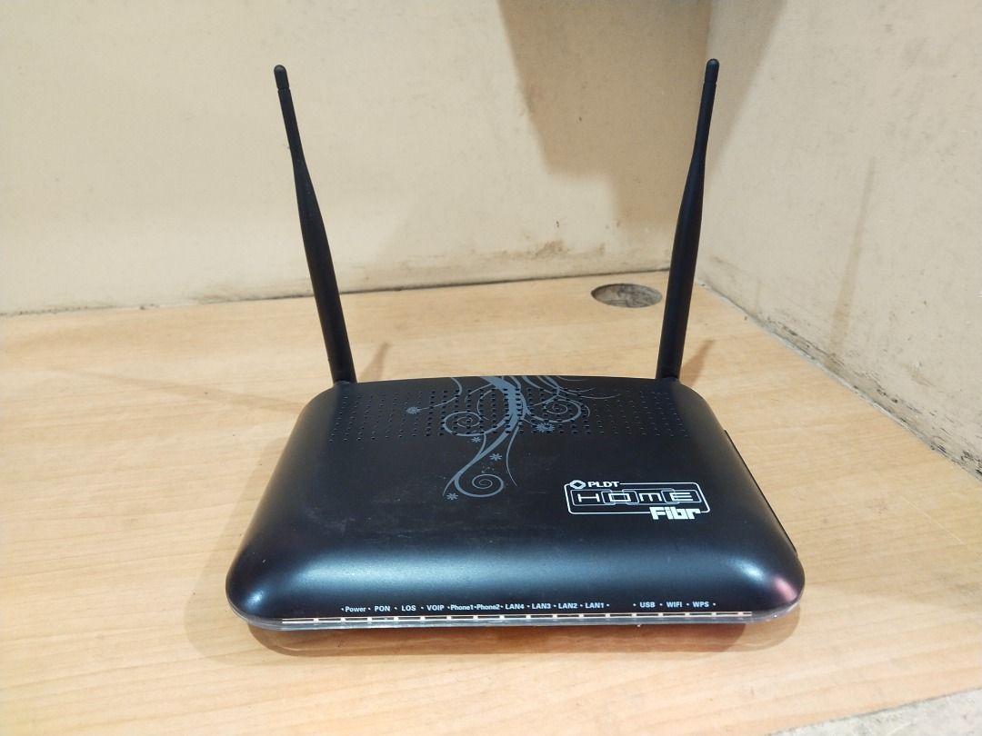 1st Gen PLDT Fibr Modem GPON ONU model AN5506, Computers & Tech, Parts ...