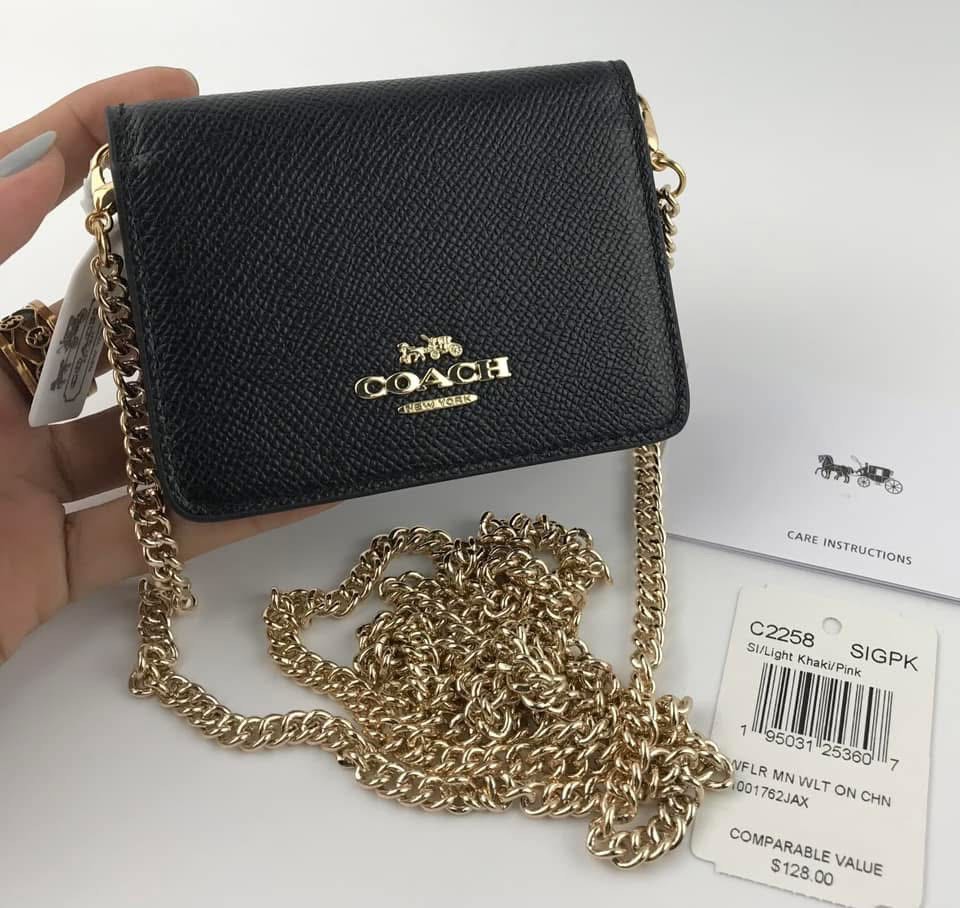 CCH MINI CHAIN WALLET PB, Women's Fashion, Bags & Wallets, Wallets & Card holders on Carousell