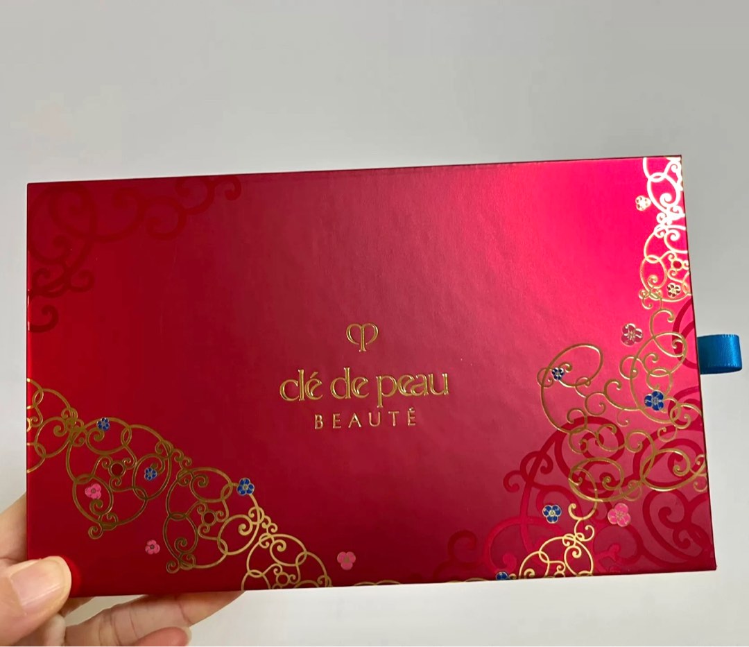 Cle de Peau Beaute Red Packet 2025, Hobbies & Toys, Stationery & Craft ...
