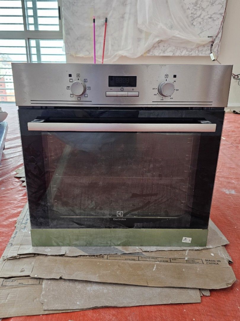 Electrolux Built-in Oven, TV & Home Appliances, Kitchen Appliances, Ovens & Toasters on Carousell