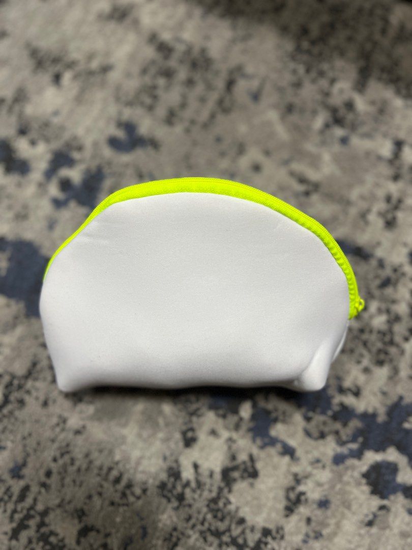 Fila x Hello Kitty Limited Edition Collaboration Zipper Pouch, Women's ...