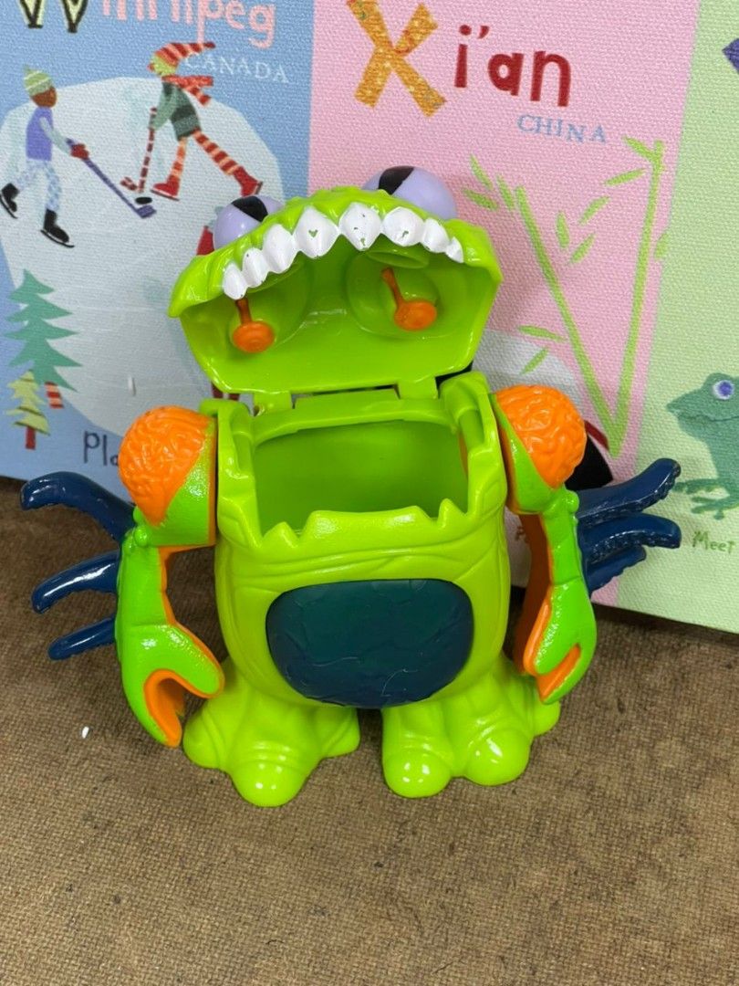 Fisher Price Imaginext Green Space Alien Monster Eating, Hobbies & Toys ...