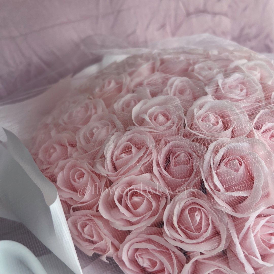 ‼️FREE DOORSTEP DELIVERY‼️ 99 Pink Roses Bouquet – Luxury Faux Flowers ...