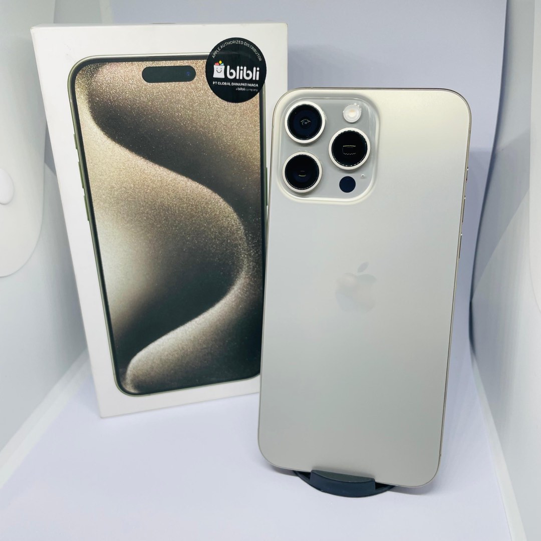 Iphone 15 promax 256gb Natural titanium garansi blibli on sept 2025 ...