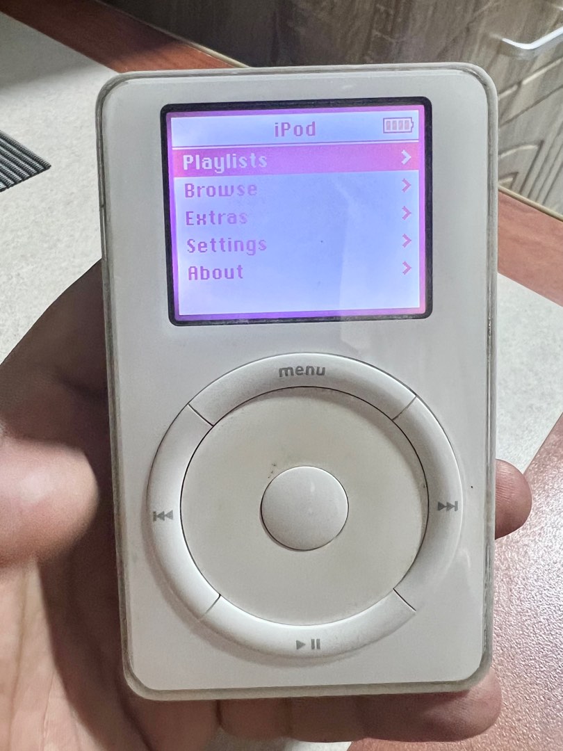 Ipod Classic 2nd gen 20gb (RARE), Audio, Portable Music Players on ...