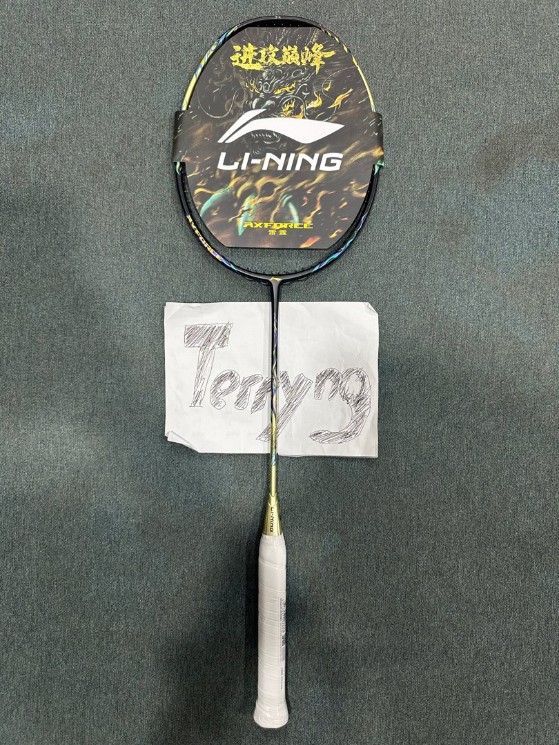 Lining axforce 100 badminton racket ginting Jonathan Christie, Sports ...
