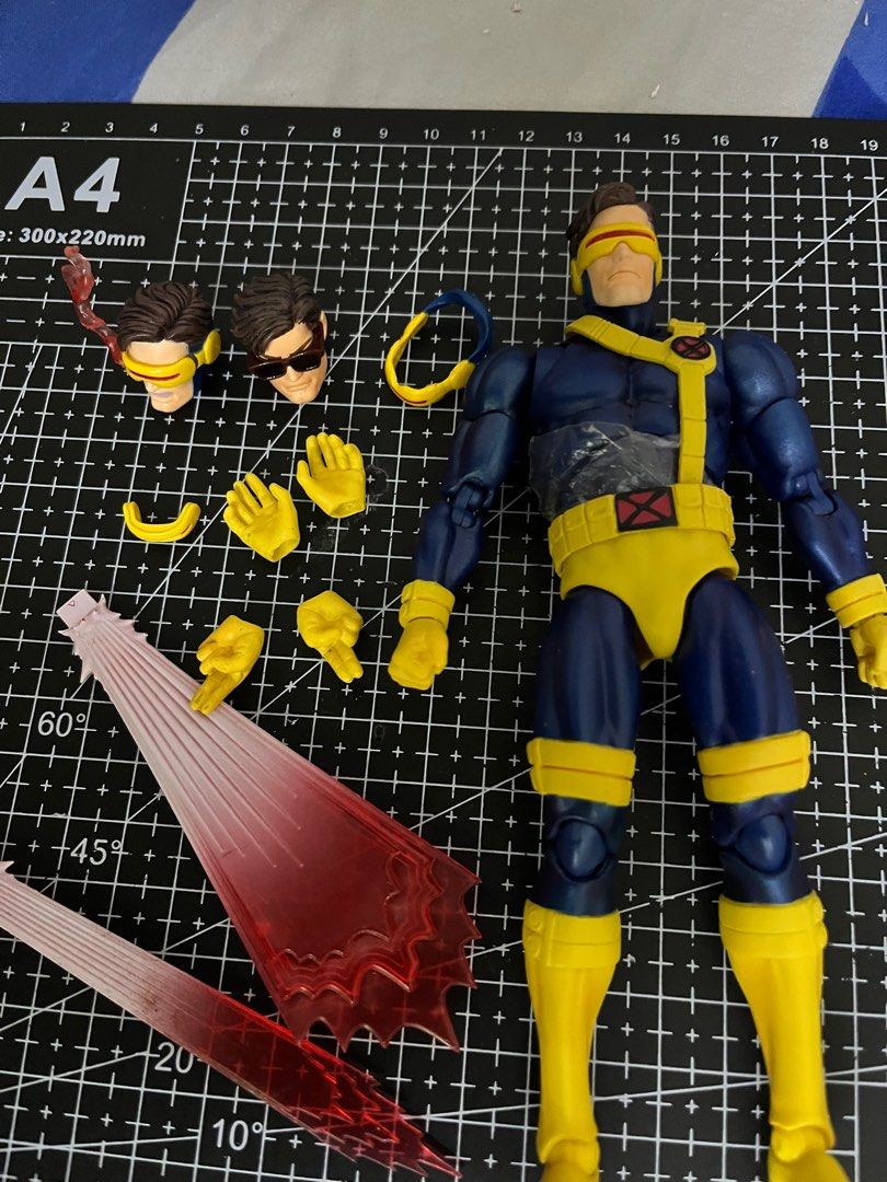Mafex cyclops 99 comic ver reissue , Hobbies & Toys, Toys & Games on ...