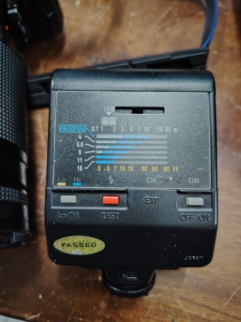 Minolta 7000 SLR Camera with Flash - selling as is., Photography ...