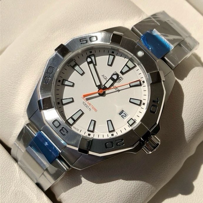 New TAG Heuer F1 series quartz watch, 43mm diameter, sapphire mirror ...
