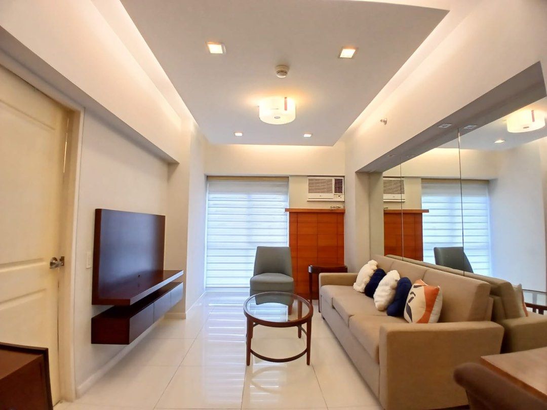 Senta by Alveo Land 1Br One Legaspi Park Greenbelt Park Place Asia ...