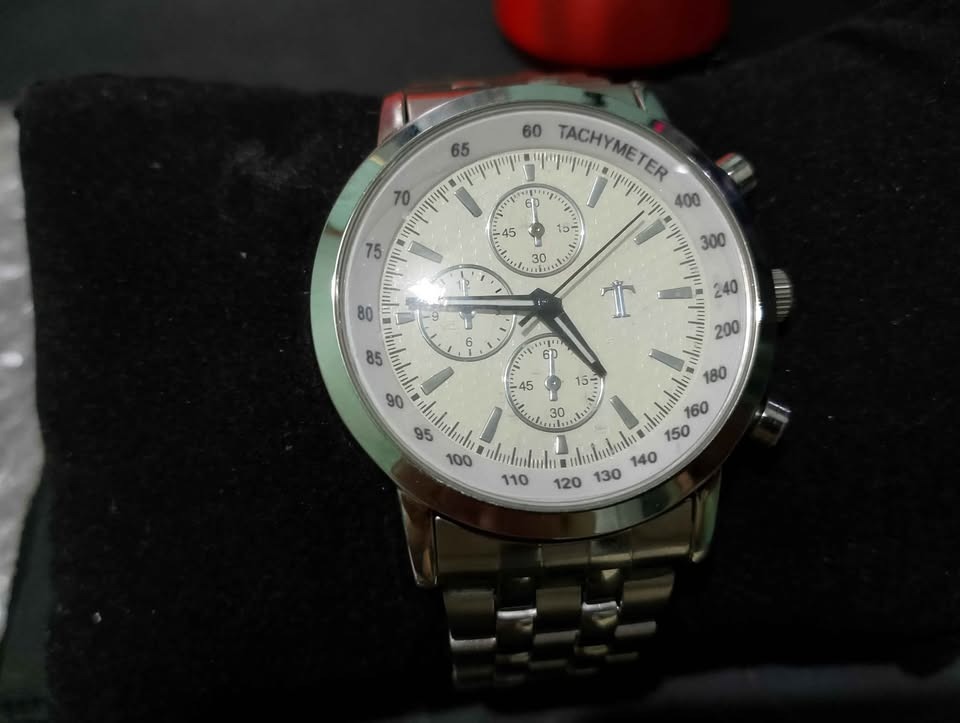 Tomato Time His and Hers Watch, Luxury, Watches on Carousell