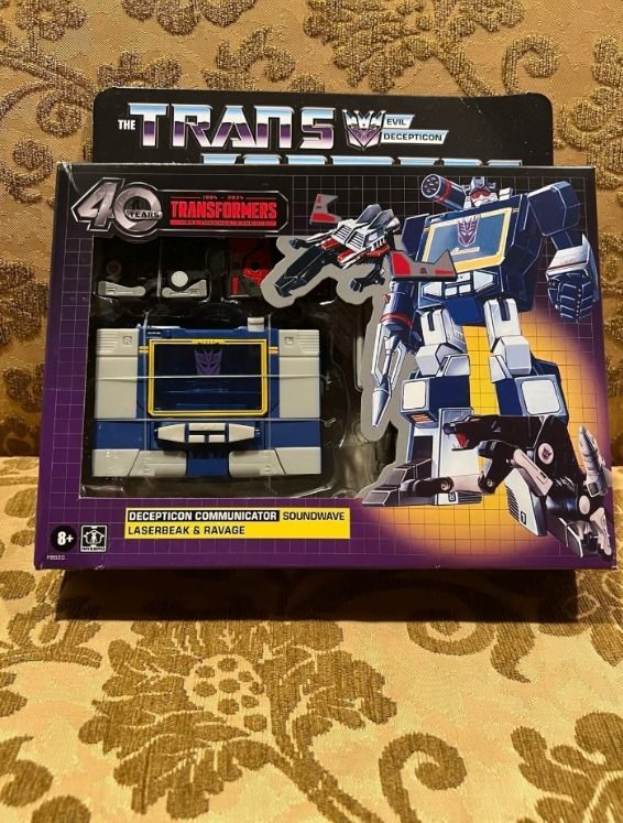 Transformers 40 Year G1 Reissue Soundwave w/Laserbeak and Ravage ...