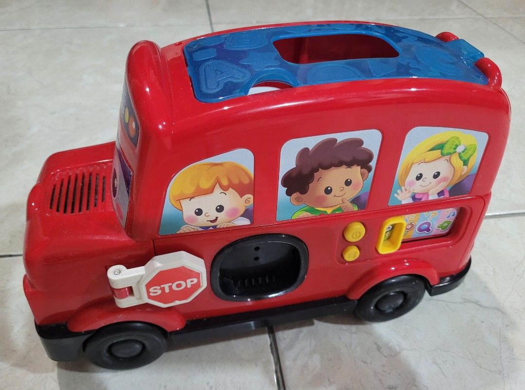 VTech alphabet learning bus, Hobbies & Toys, Toys & Games on Carousell
