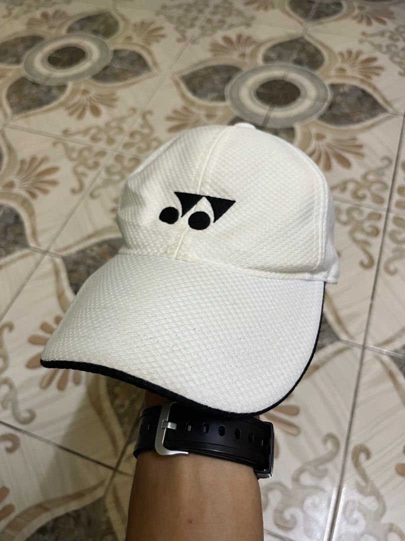 Yonex Cap, Men's Fashion, Watches & Accessories, Cap & Hats on Carousell