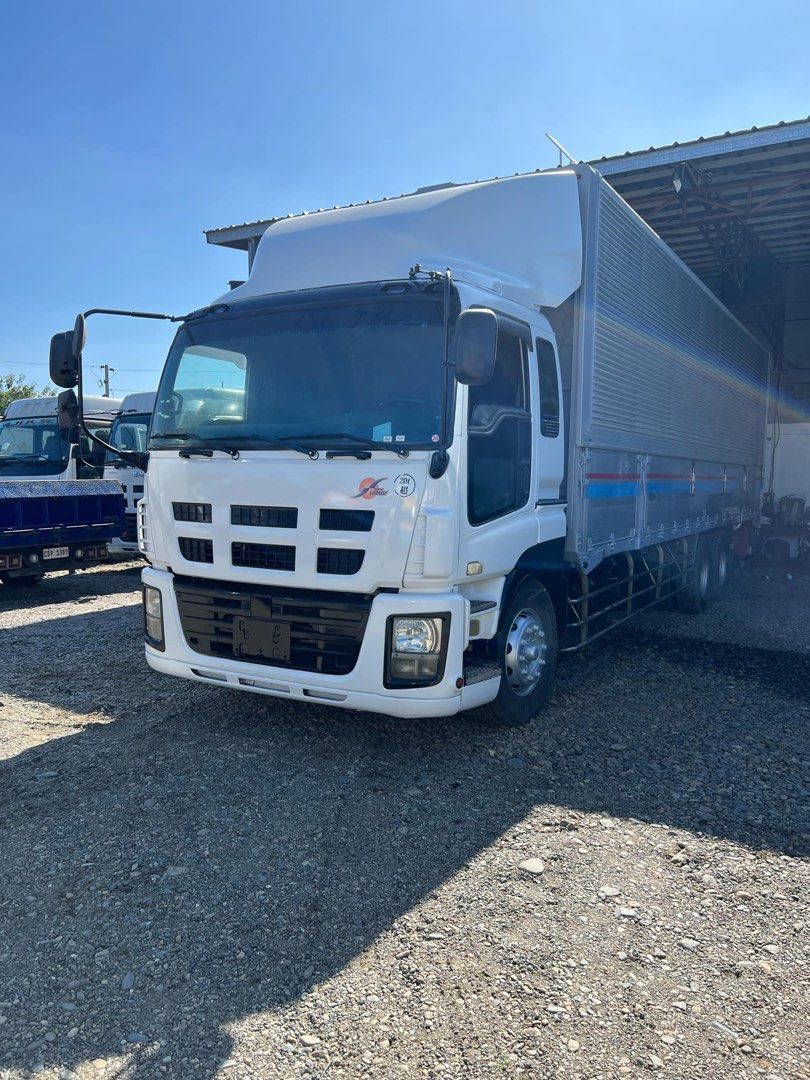 10 Wheeler Wingvan Isuzu New Face 10stud 32ft., Special Vehicles, Heavy ...