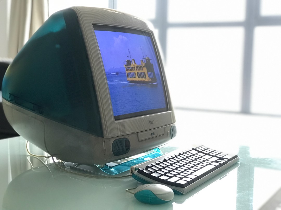1998 Vintage Apple iMac G3 teal, Computers & Tech, Desktops on Carousell