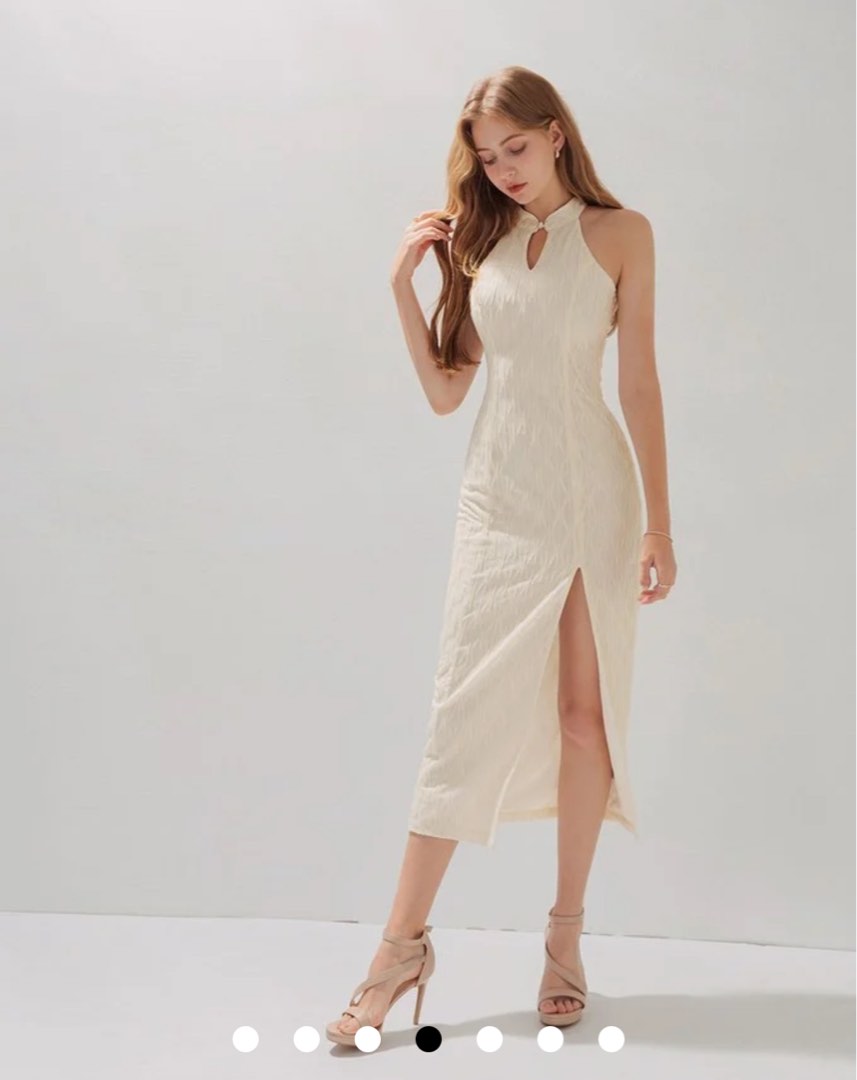 Air Space - halter neck cheongsam qi pao, Women's Fashion, Dresses ...