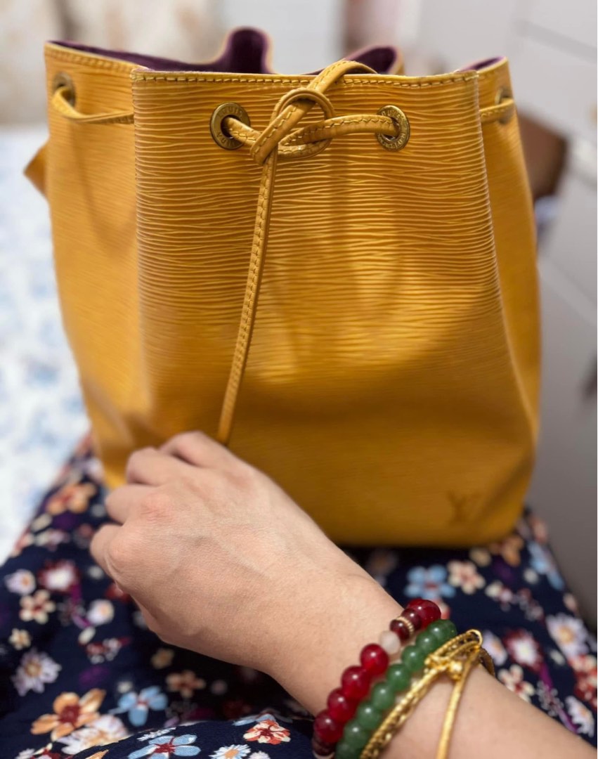 Authentic LV Bucket Bag, Luxury, Bags & Wallets on Carousell