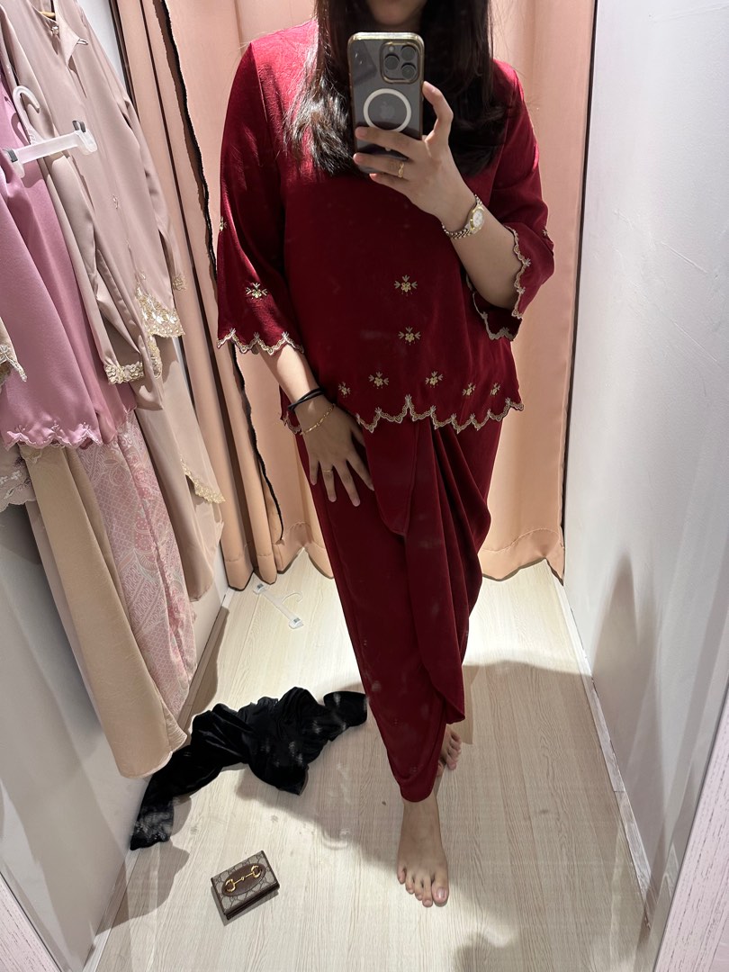 Baju Kurung Kain Pario Style, Women's Fashion, Muslimah Fashion, Baju ...