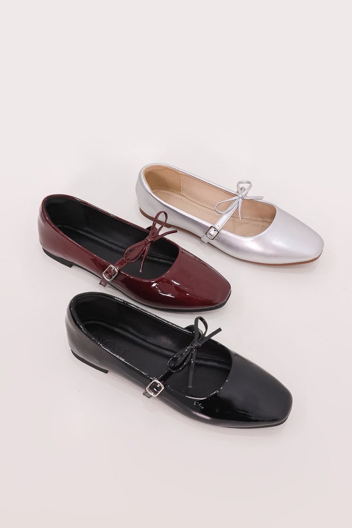 BNIB EMMA RIBBON MARY JANE, Women's Fashion, Footwear, Flats on Carousell