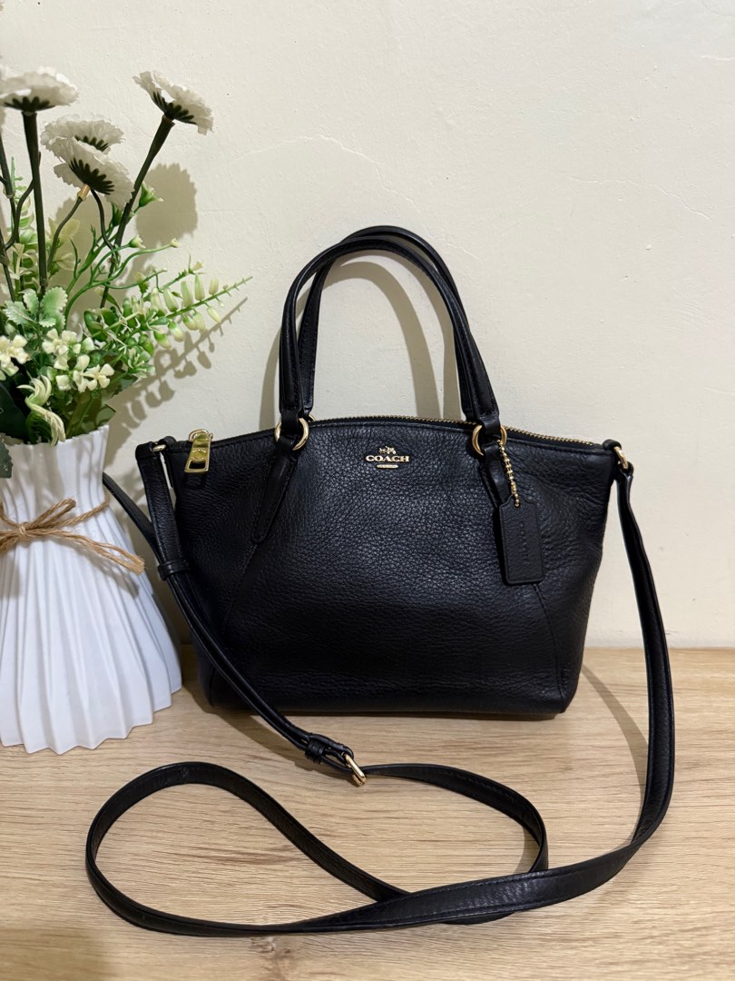 Coach kelsey mini/small original, Luxury, Bags & Wallets on Carousell