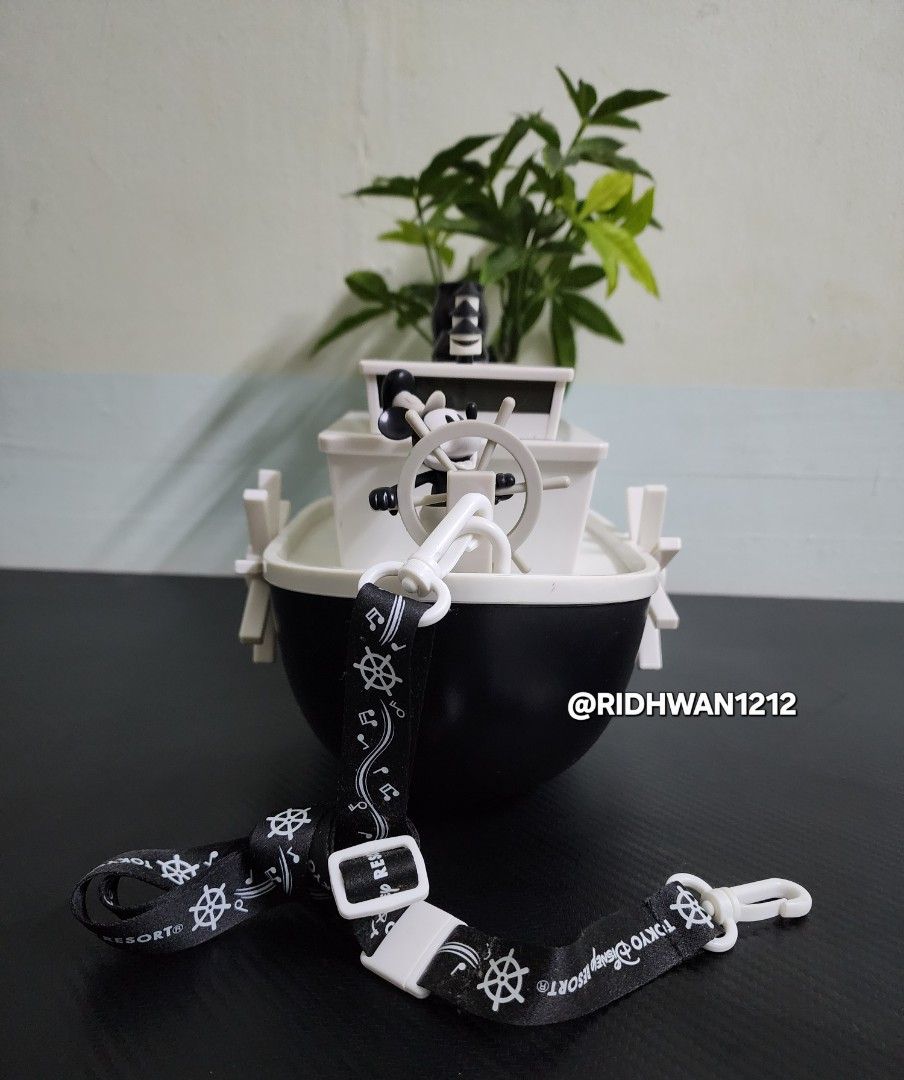 Disney Mickey Mouse Popcorn Bucket Case Steamboat Willie Japan(Limited ...