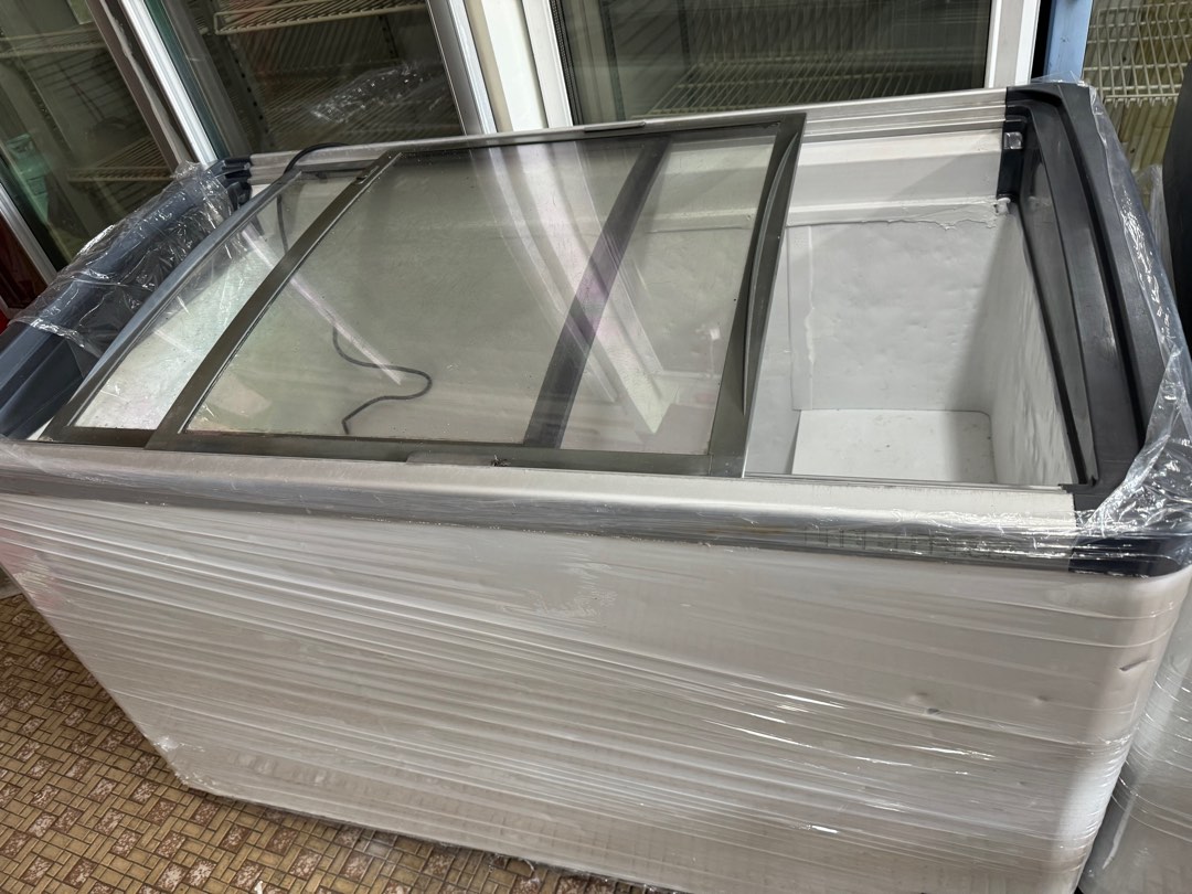 Freezer 4Kaki panjang area Gombak Greenwood, TV & Home Appliances ...