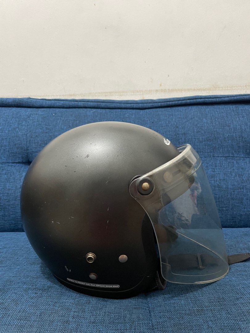 Helm Cargloss Preloved Half Face, Aksesoris Mobil di Carousell